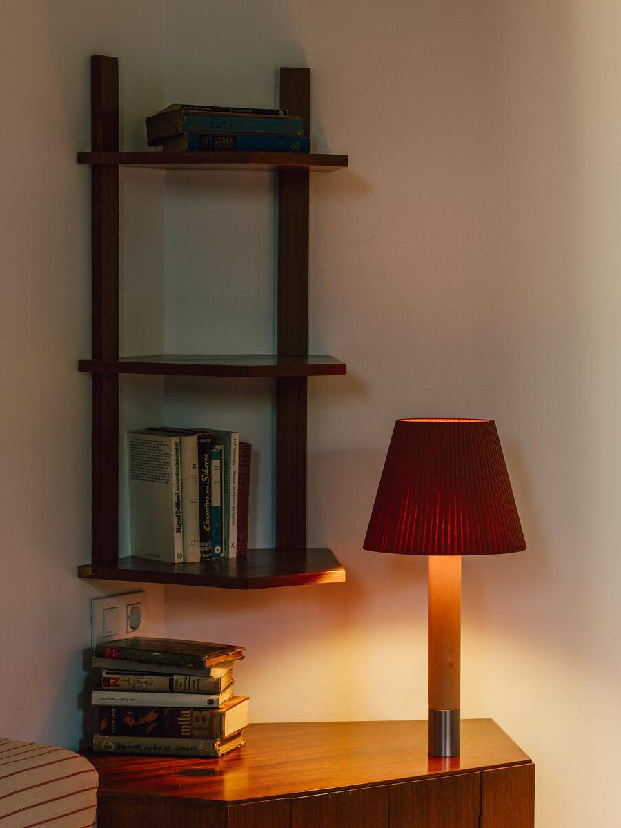 Basica M1 Table Light