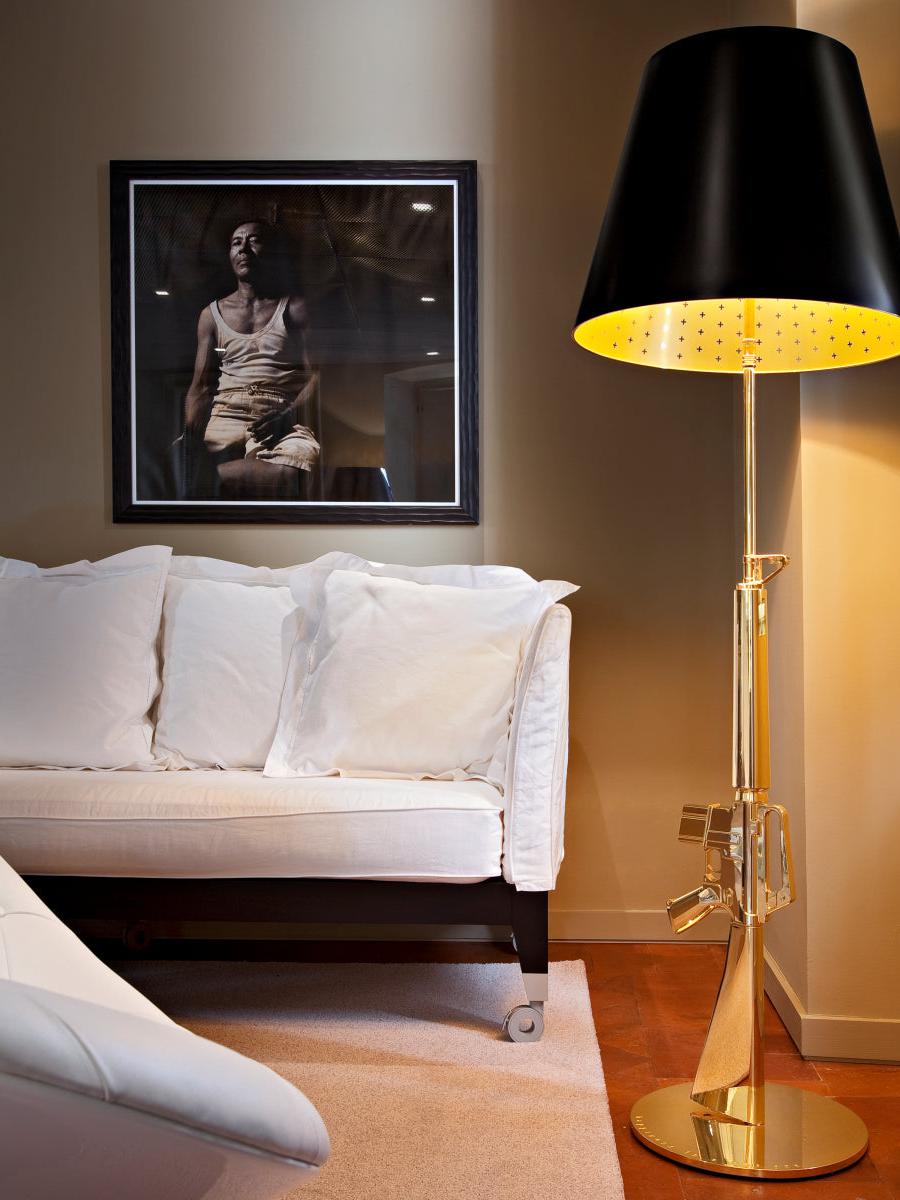 Flos Guns Lounge Gun Floor Light