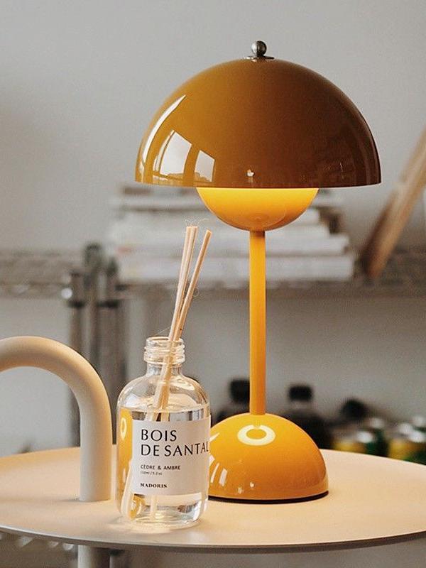 Flower Bud Portable Table Lamp