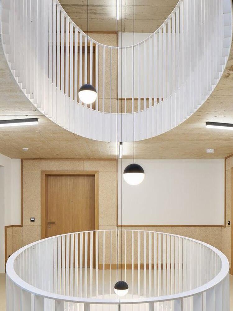 String Pendant Light