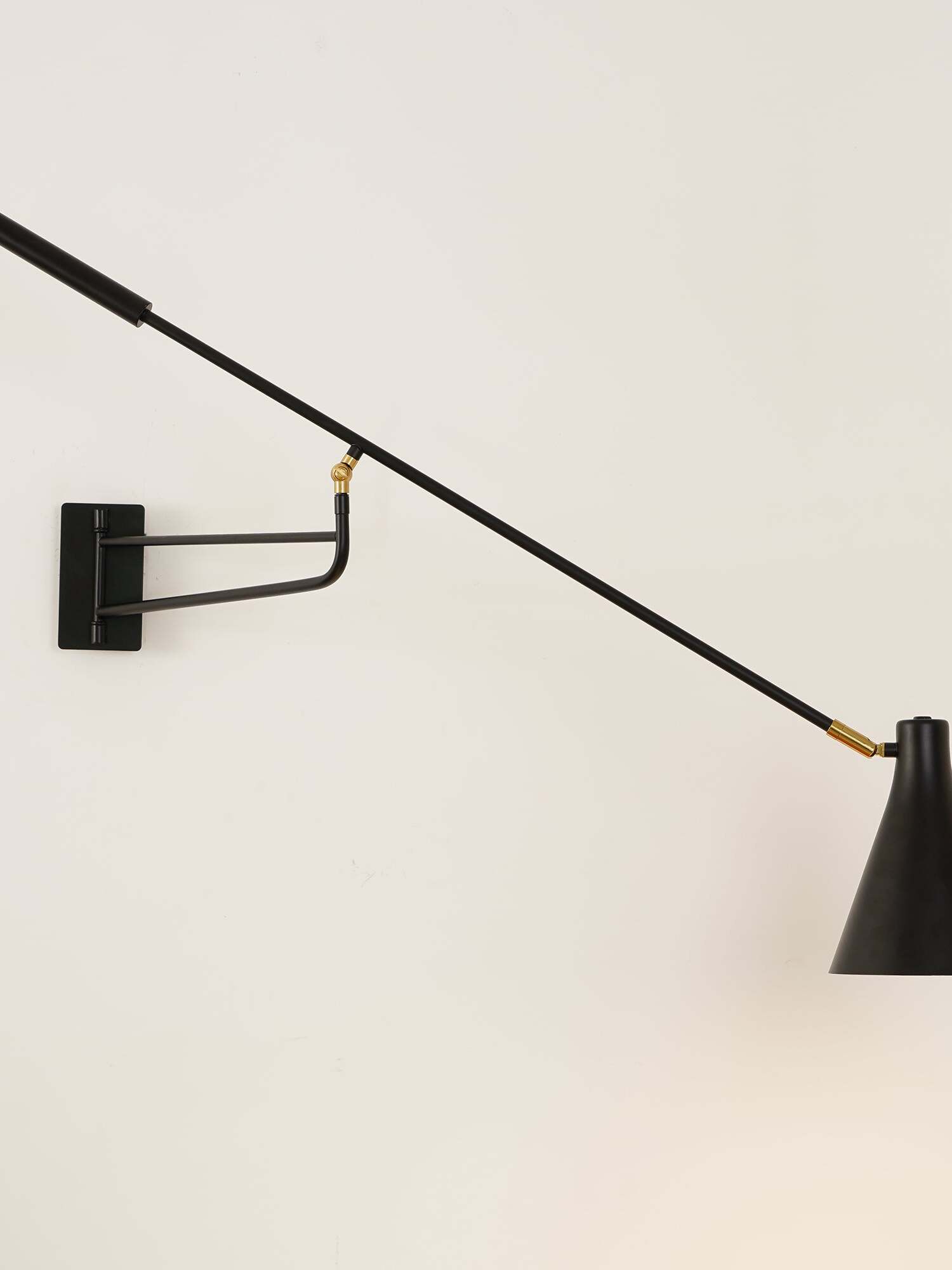 Jameson Adjustable Wall Lamp