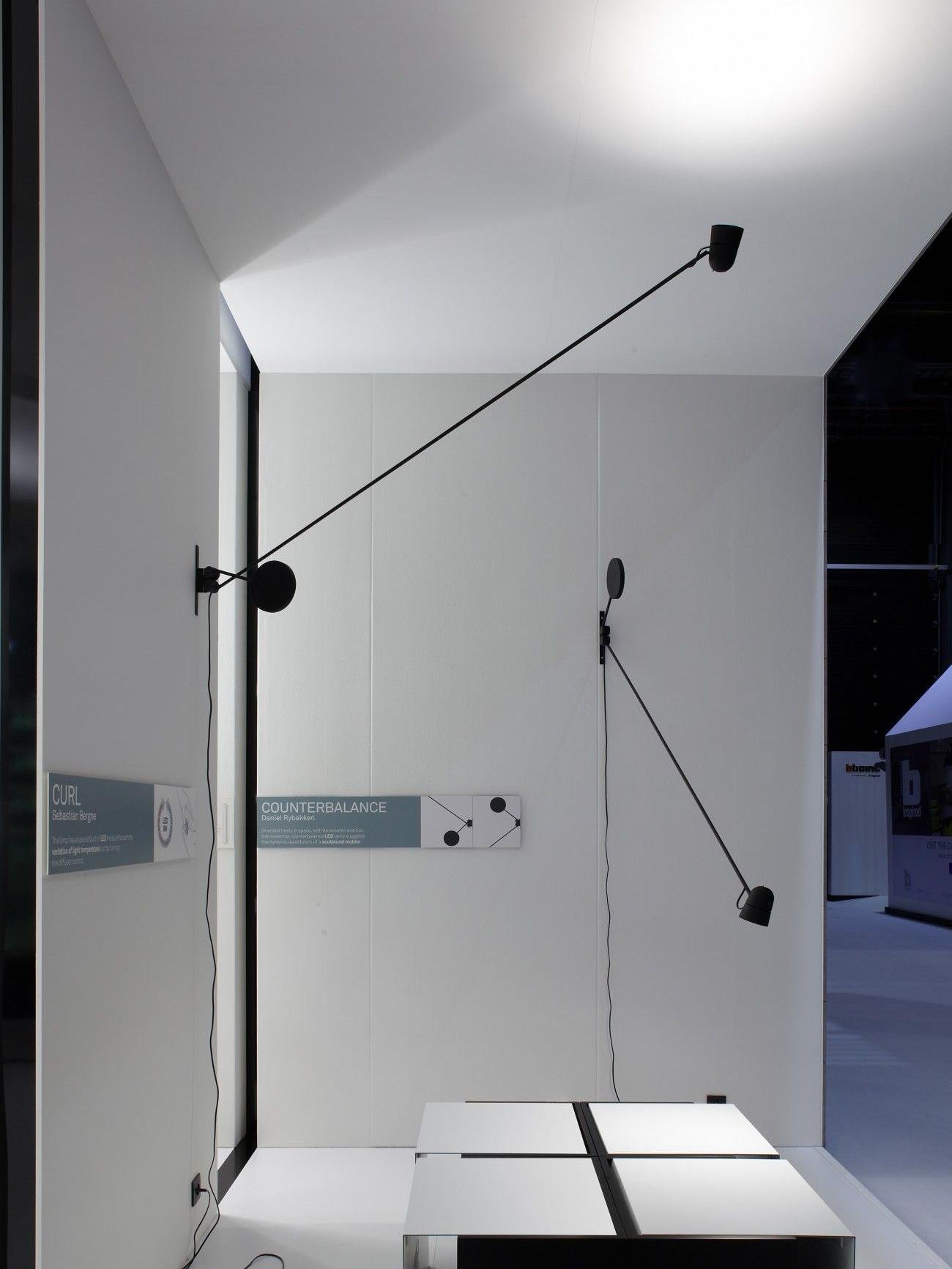 Counterbalance Wall Light