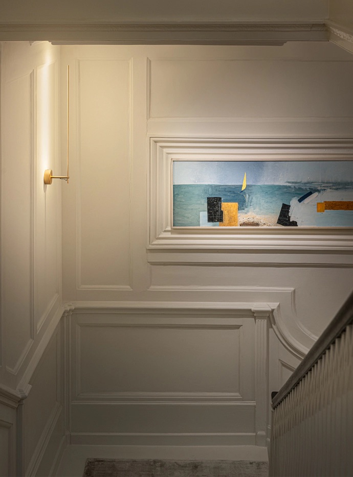 Chic Slender Light Stick Focusing Warm Atmosphere Bedside Wall Light